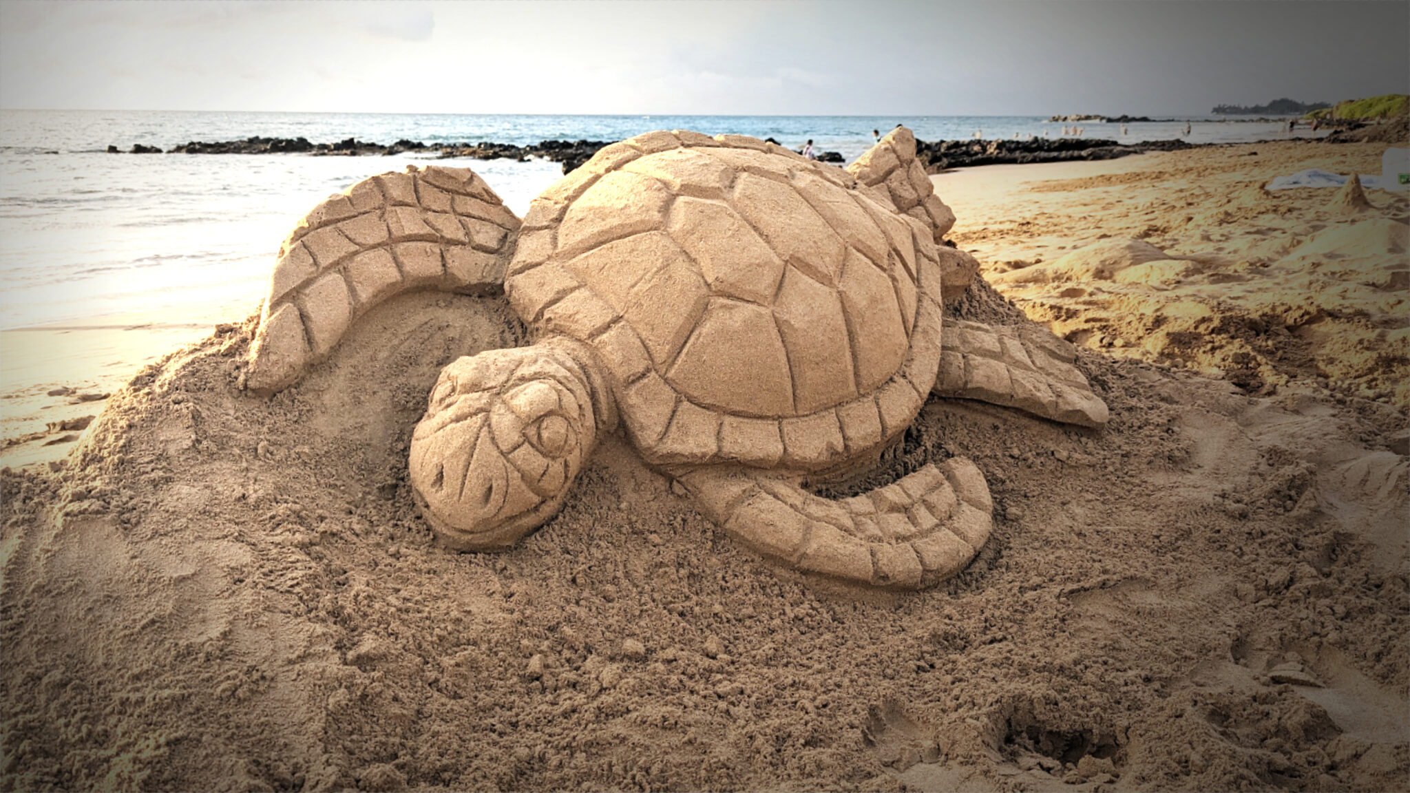 Gordo’s Sand Sculpture Portfolio – Grand Beach Sandcastles and More!